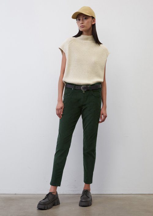 Feincord-Hose Modell THEDA boyfriend cropped aus stretchigem Organic ...