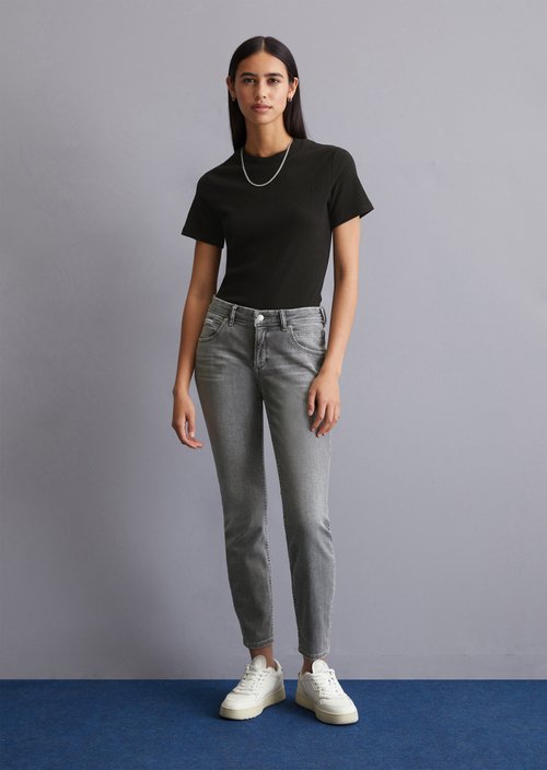 Jeans model Alva slim cropped made from a stretchy organic cotton blend ...