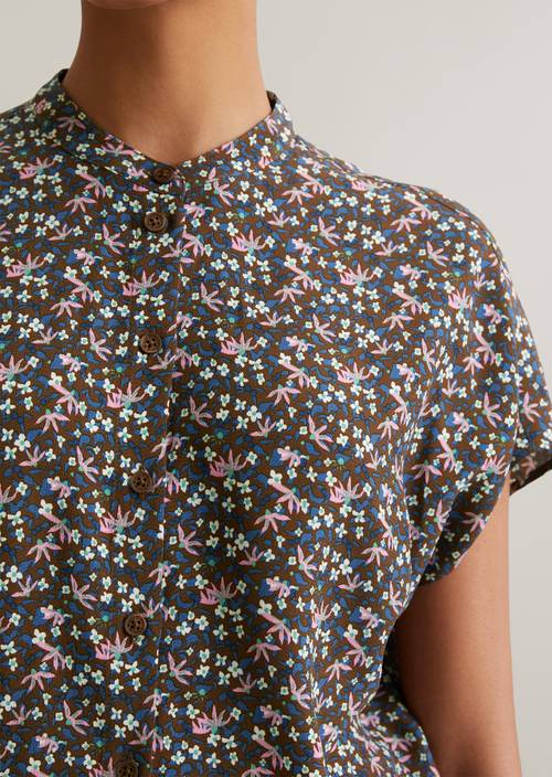 Camicetta cropped rilassata da LENZING™ ECOVERO - marrone | Manica ...