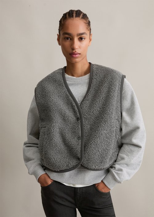 Relaxed teddy vest made from recycled polyester - gray | Vests | MARC O ...
