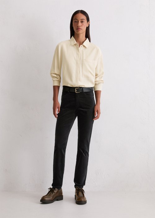 Samthose Model Alkea slim aus Organic Cotton-Stretch-Mix - schwarz ...