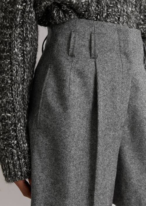 Short en tweed régulier en mélange de laine vierge - noir | Shorts ...