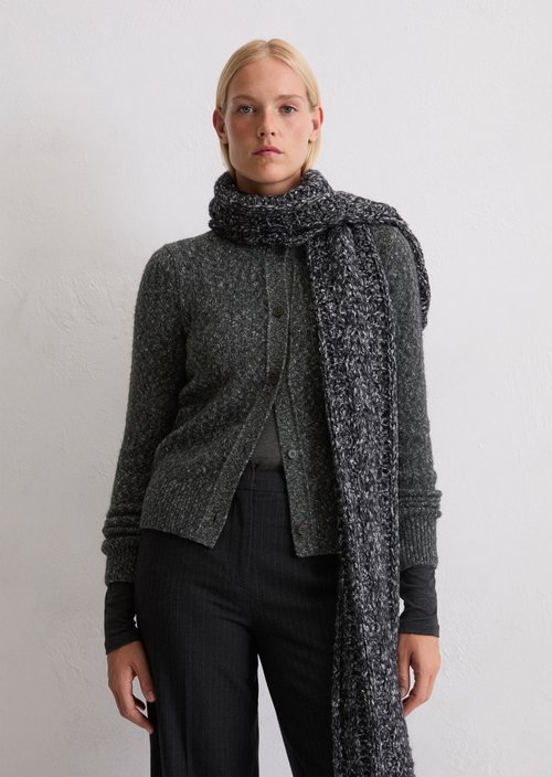 Cárdigan slim con acogedora lana de alpaca - gris | Punto grueso | MARC ...