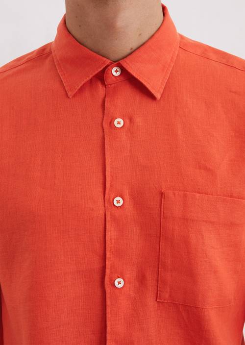 Chemise regular en pur lin - orange | Chemises à manches longues | MARC ...