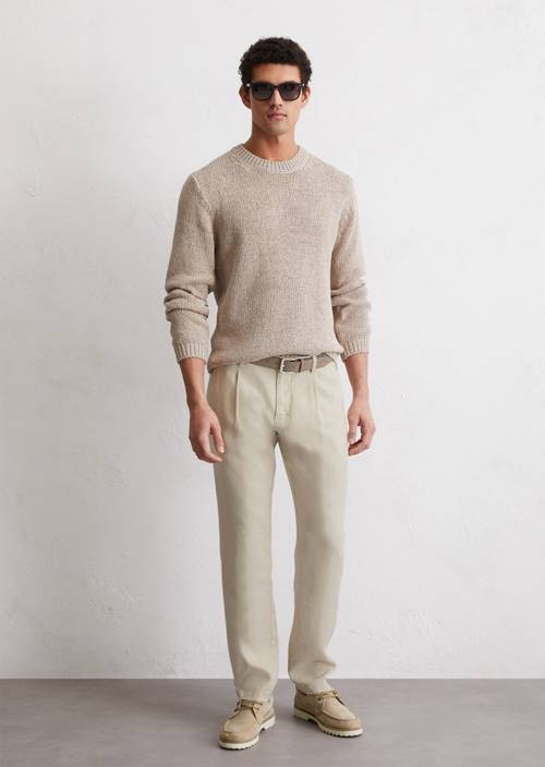 Linen pants model Osby jogger pleats with an elasticated waistband ...