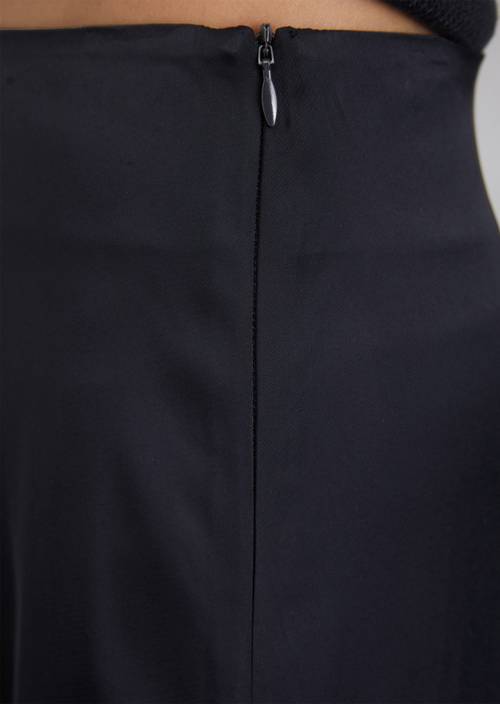 Satin skirt relaxed made from flowing viscose stretch - blue | Midi ...