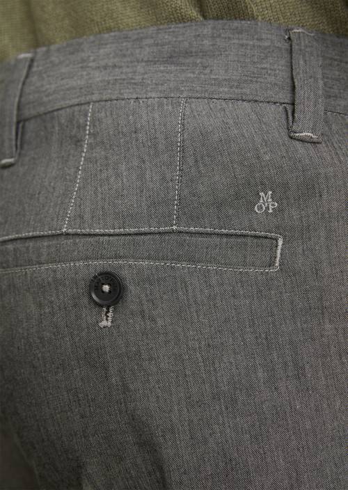 Chino Model Morot aus leichtem Bio-Baumwoll-Chambray - grau | Chinos ...
