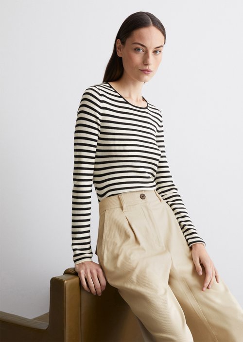 Striped fine knit sweater slim made from soft merino wool - white ...
