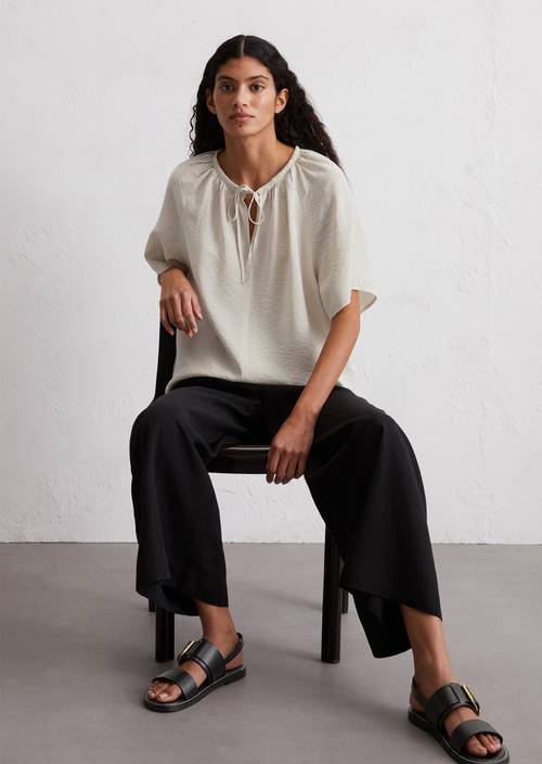 Relaxed blouse with crinkle structure - beige | Tunics | MARC O’POLO