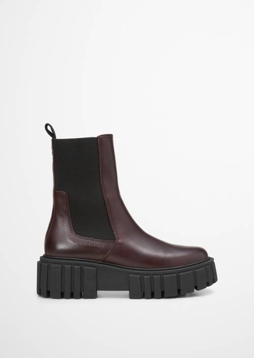Chelsea boot model Christel with light platform sole - red | Chelsea ...