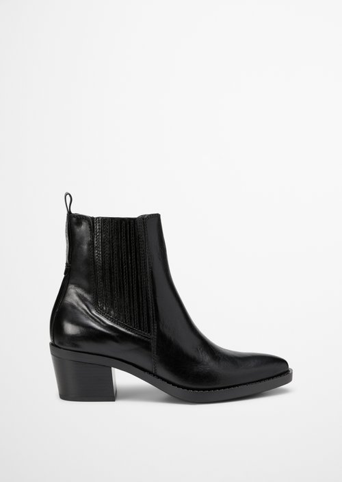 Western-style ankle boot with inside zipper - black | Chelsea boots ...