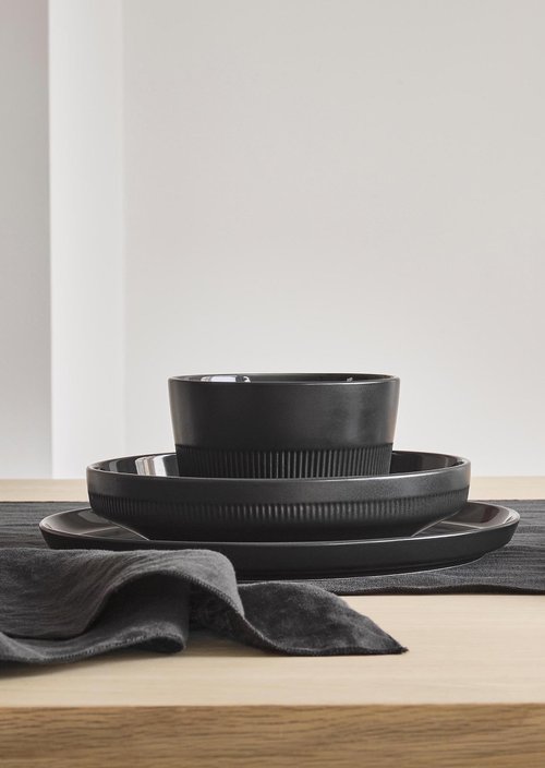 Porzellan-Teller Model Moments im 4er-Set - schwarz | Damen | MARC O’POLO