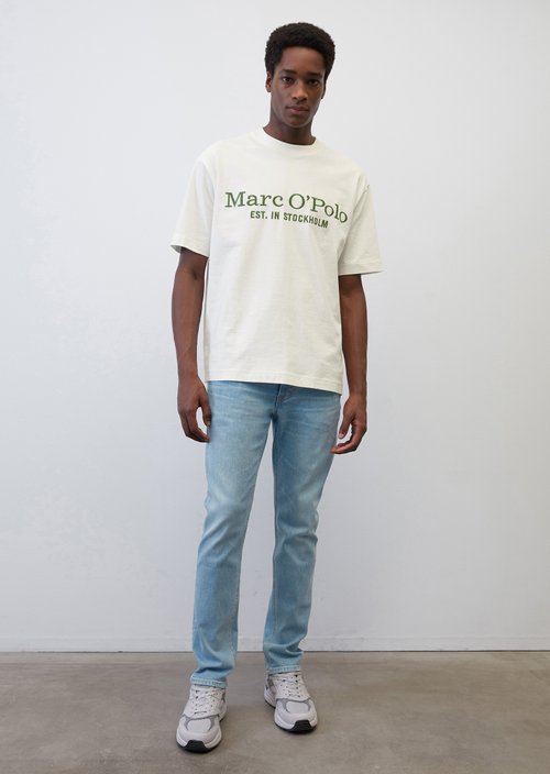 SJÖBO shaped jeans made from an organic cotton blend - blue | Jeans ...